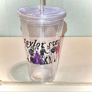 Taylor Swift | Other | Taylor Swift Valentines Themed Bundle | Poshmark